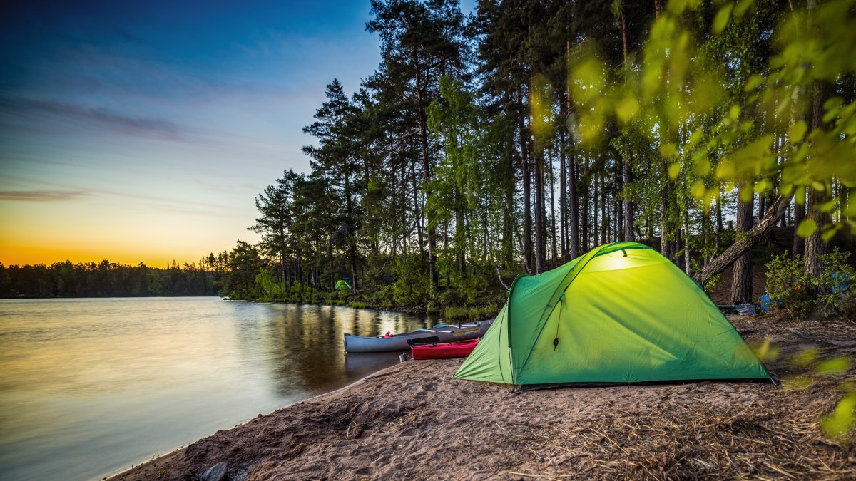 Das sanfte Fluss-Abenteuer durch Schwedens idyllische Kulturlandschaft